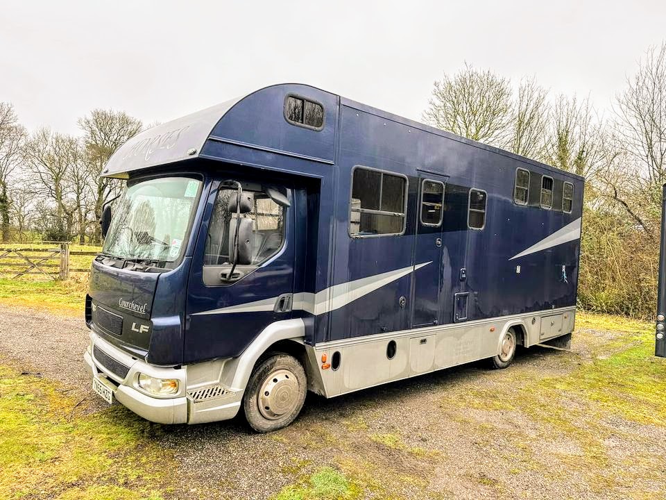 Reliable & Well Maintained Courcheval 7.5 Tonne Horsebox For Sale ...